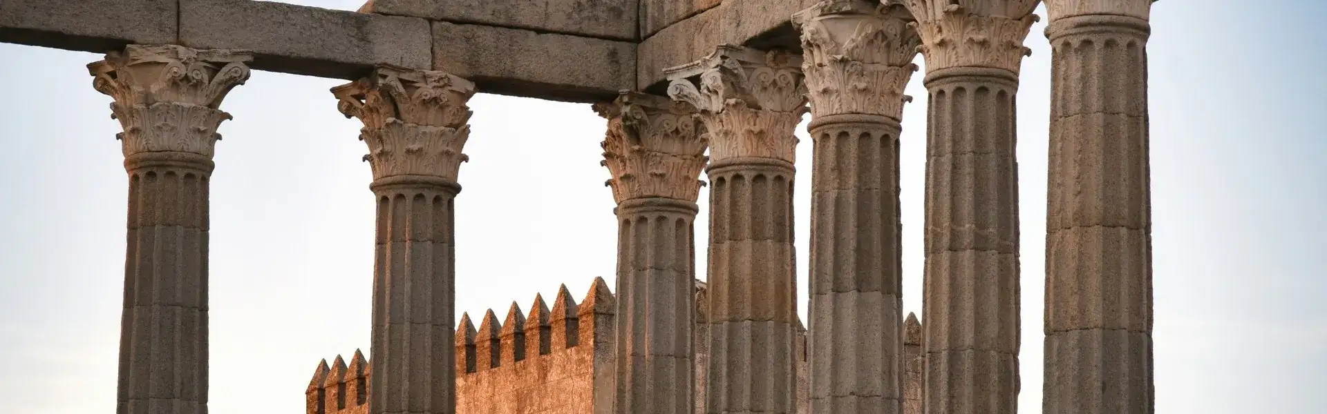 Famous Tours: Architectural Wonders | 2026